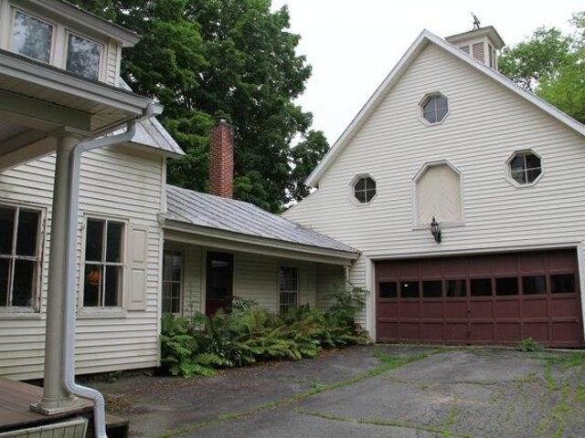 house with 3 bedroom, Skowhegan ME DLS92433895