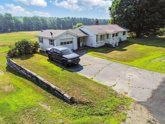house with 3 bedroom, Skowhegan ME DS102316437