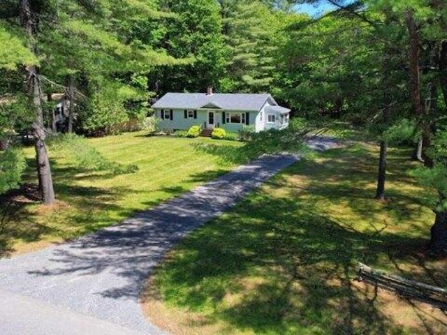 house with 3 bedroom, Skowhegan ME ES104850226