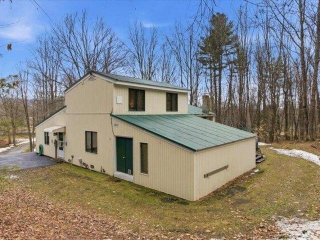 house with 3 bedroom, Shaftsbury VT ES103431382