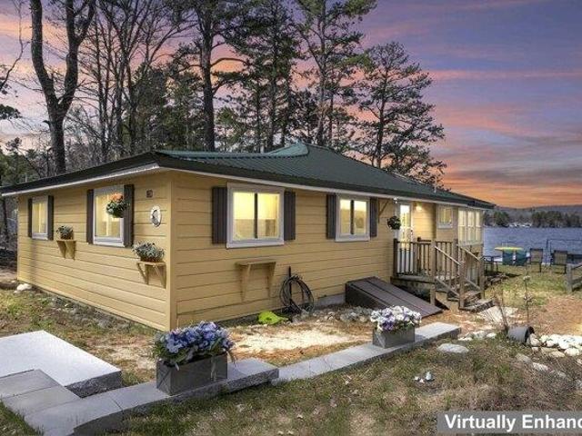 house with 3 bedroom, Shapleigh ME DLS102778675