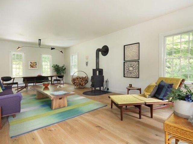 house with 3 bedroom, Sharon CT ES103439619