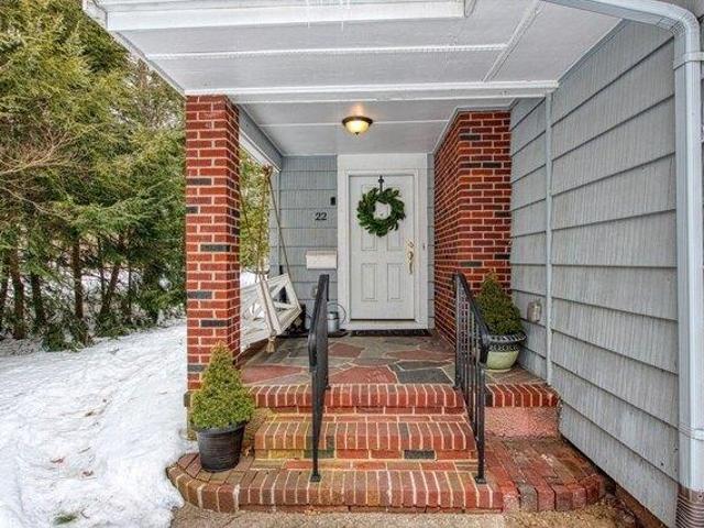 house with 3 bedroom, Sharon MA DS102409729