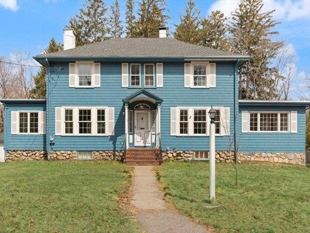 house with 3 bedroom, Sharon MA ES102825735