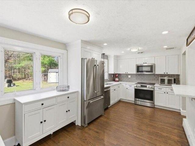 house with 3 bedroom, Sharon MA ES102860386