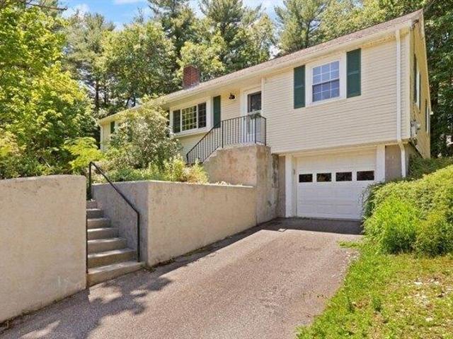 house with 3 bedroom, Sharon MA ES104607761