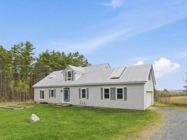 house with 3 bedroom, Sharon VT DLS102776453