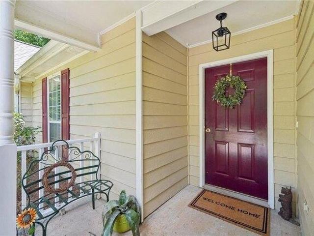 house with 3 bedroom, Sharpsburg GA DLS88247186