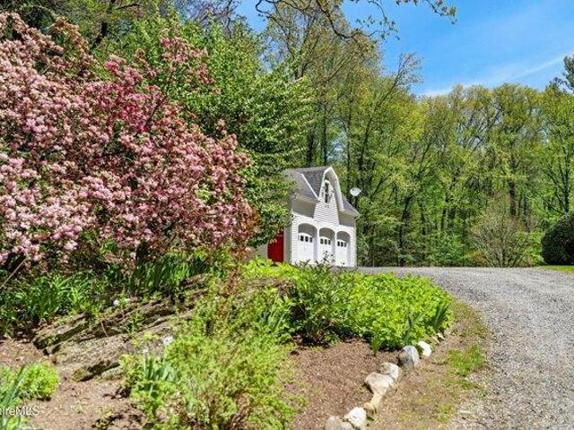 house with 3 bedroom, Sheffield MA ES104009776