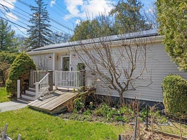 house with 3 bedroom, Shelburne VT DS102062612