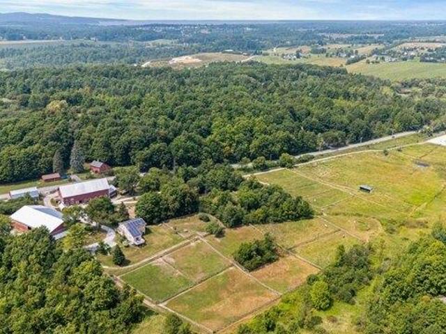 house with 3 bedroom, Shelburne VT ES103190345