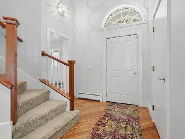 house with 3 bedroom, Shelburne VT ES105207395