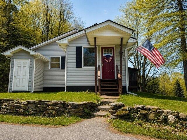 house with 3 bedroom, Sheldon VT DS103221177