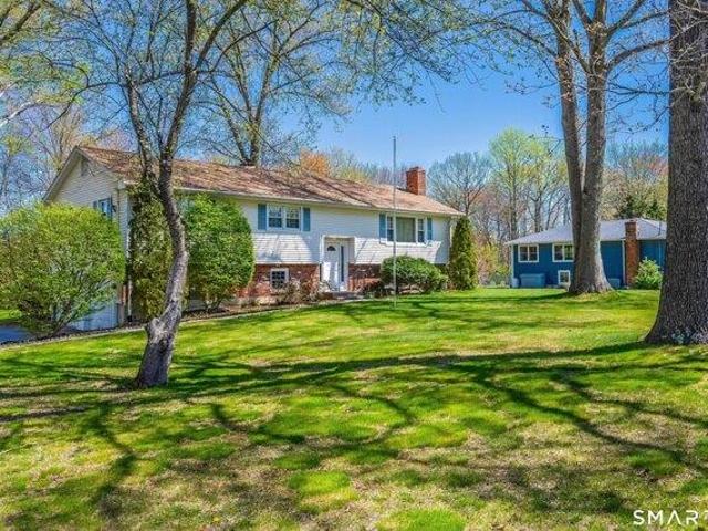 house with 3 bedroom, Shelton CT DLS102216488