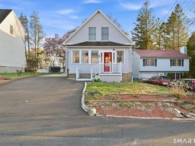 house with 3 bedroom, Shelton CT DS104115343
