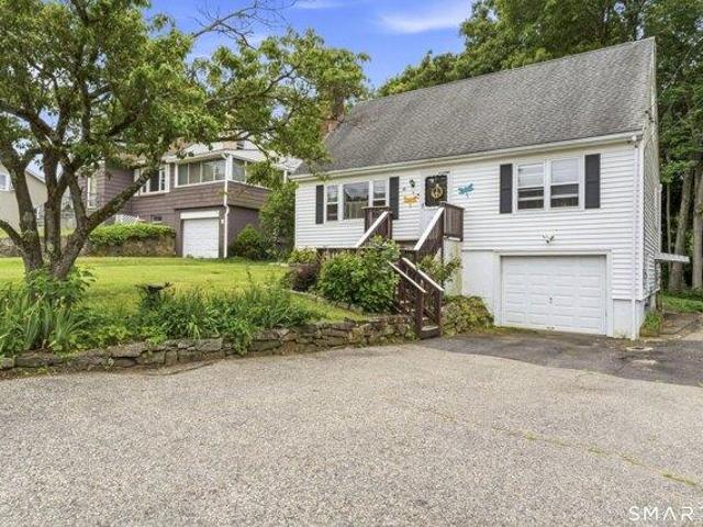 house with 3 bedroom, Shelton CT DS104112748