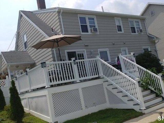 house with 3 bedroom, Shelton CT DS104153337