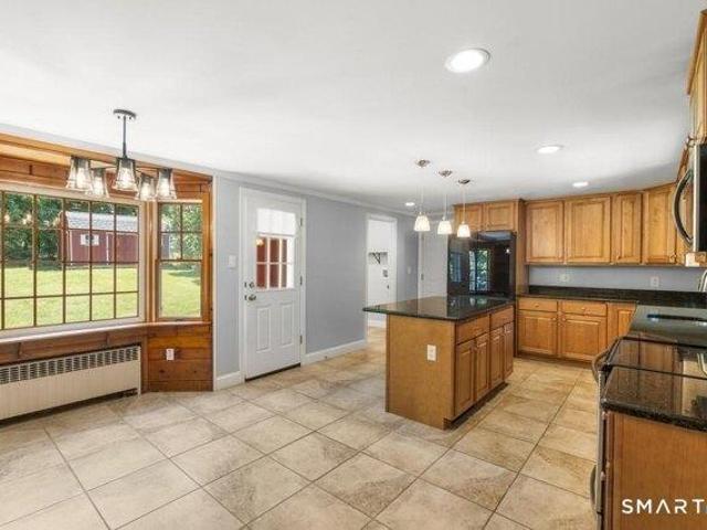 house with 3 bedroom, Shelton CT DS104330410