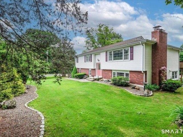 house with 3 bedroom, Shelton CT DS104351772