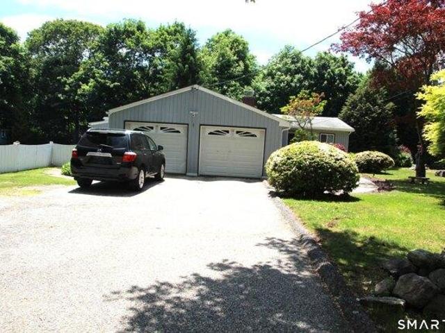 house with 3 bedroom, Shelton CT DS103098217