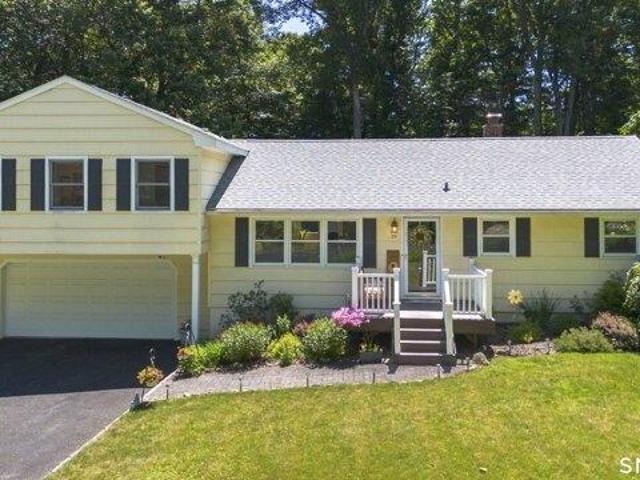 house with 3 bedroom, Shelton CT DS103433352