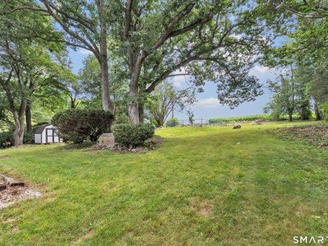 house with 3 bedroom, Shelton CT ES104835721