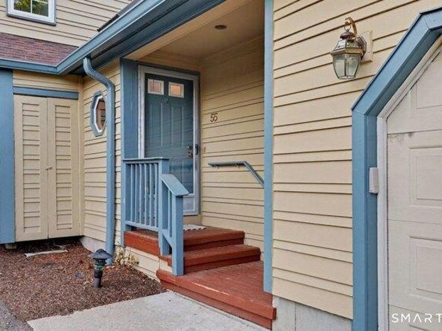 house with 3 bedroom, Shelton CT ES105144275