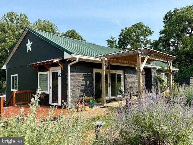 house with 3 bedroom, Shepherdstown WV ES104901462