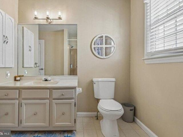 house with 3 bedroom, Ship Bottom NJ DLS102828420