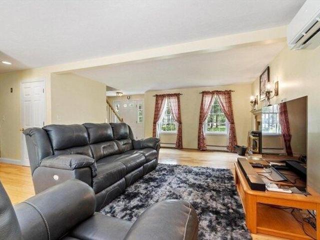 house with 3 bedroom, Shirley MA DS102962480