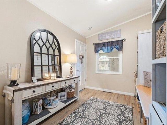 house with 3 bedroom, Shirley MA ES104809482