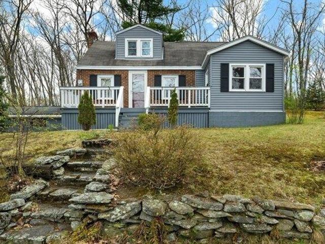 house with 3 bedroom, Shrewsbury MA DLS102586767