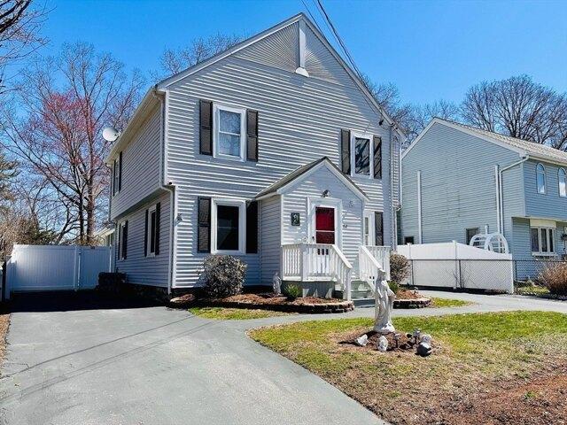 house with 3 bedroom, Shrewsbury MA DS103017535