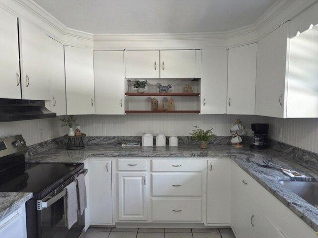 house with 3 bedroom, Shrewsbury MA DS103774319