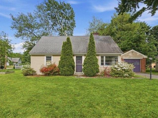 house with 3 bedroom, Shrewsbury MA DS103774332