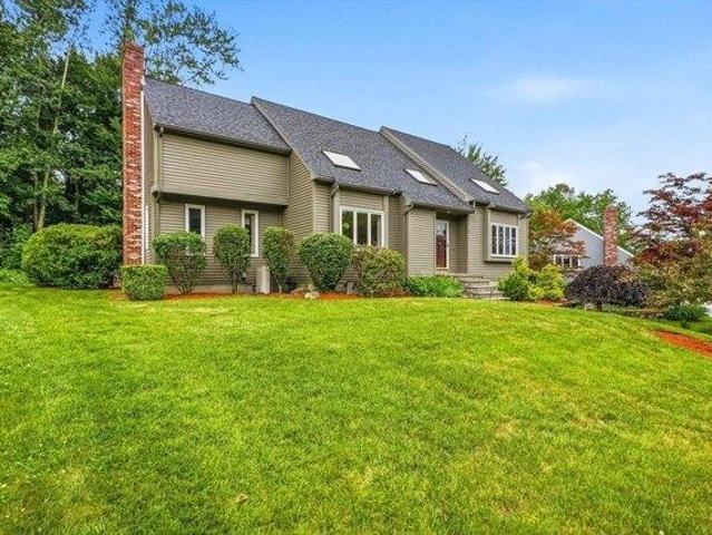 house with 3 bedroom, Shrewsbury MA DS103807514