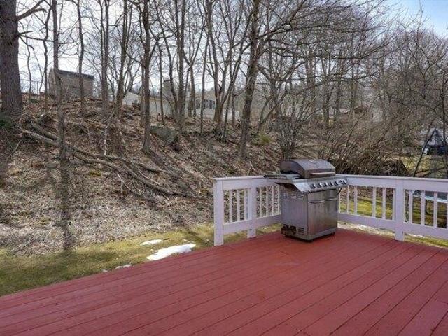 house with 3 bedroom, Shrewsbury MA ES103851985