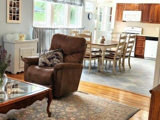 house with 3 bedroom, Shrewsbury NJ ES104761169