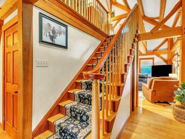 house with 3 bedroom, Shutesbury MA ES104152646