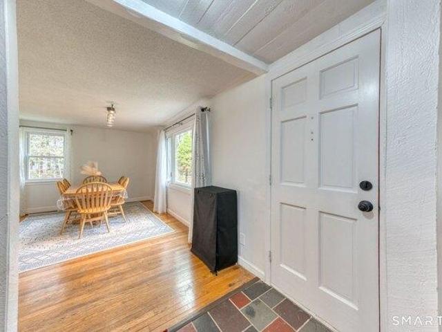 house with 3 bedroom, Simsbury CT DLS102253845