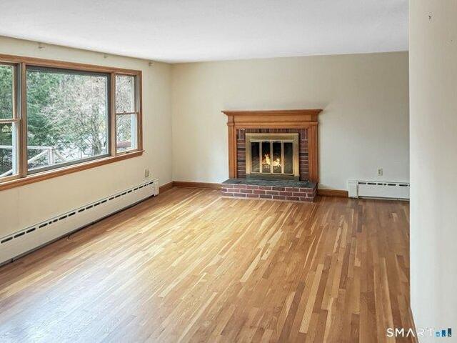 house with 3 bedroom, Simsbury CT DS103187936