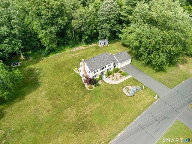 house with 3 bedroom, Simsbury CT DS104263025