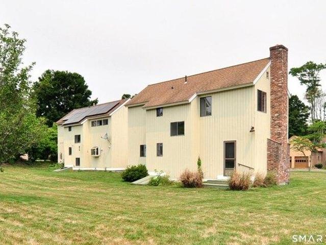 house with 3 bedroom, Simsbury CT ES105191036