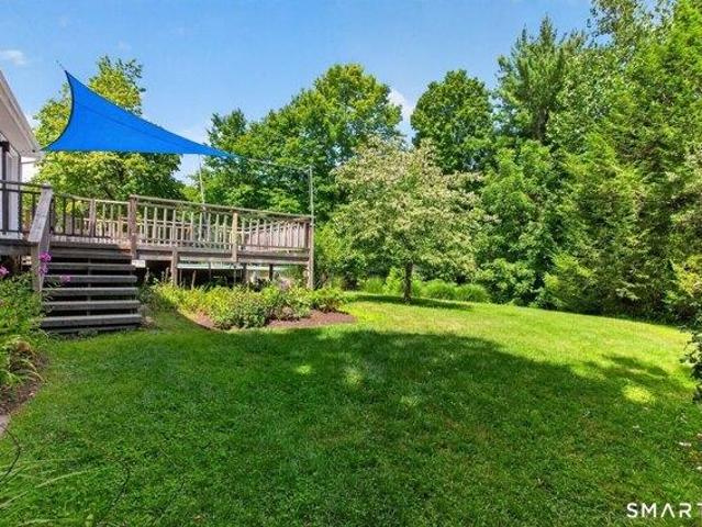 house with 3 bedroom, Simsbury CT ES105191895
