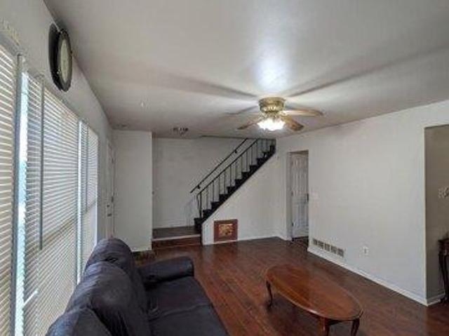 house with 3 bedroom, Sicklerville NJ DS101899072