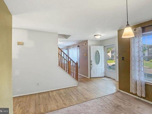 house with 3 bedroom, Sicklerville NJ ES105574487