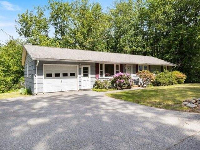 house with 3 bedroom, Somersworth NH DS103220043