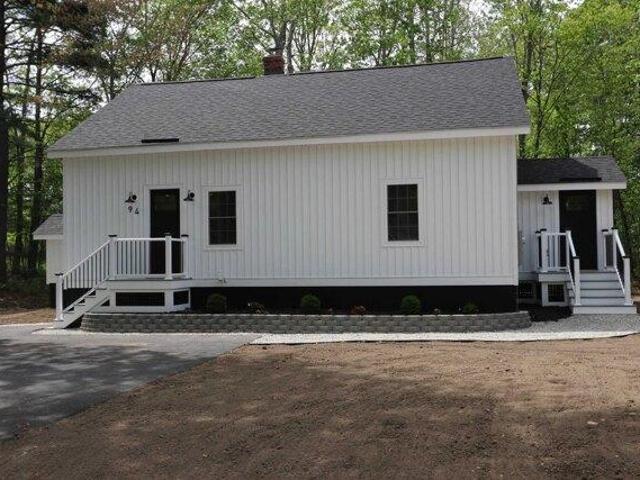 house with 3 bedroom, Somersworth NH DS103499176