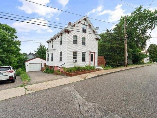 house with 3 bedroom, Somersworth NH DS103851180