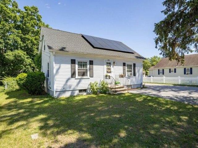 house with 3 bedroom, Somersworth NH DS104187627